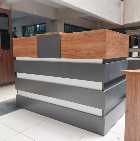 1.6m Office Reception desk - Tamco