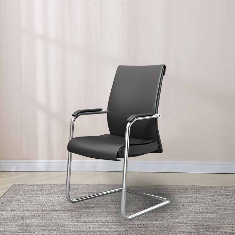 Executive office waiting chair - Tamco | Classy office furniture.