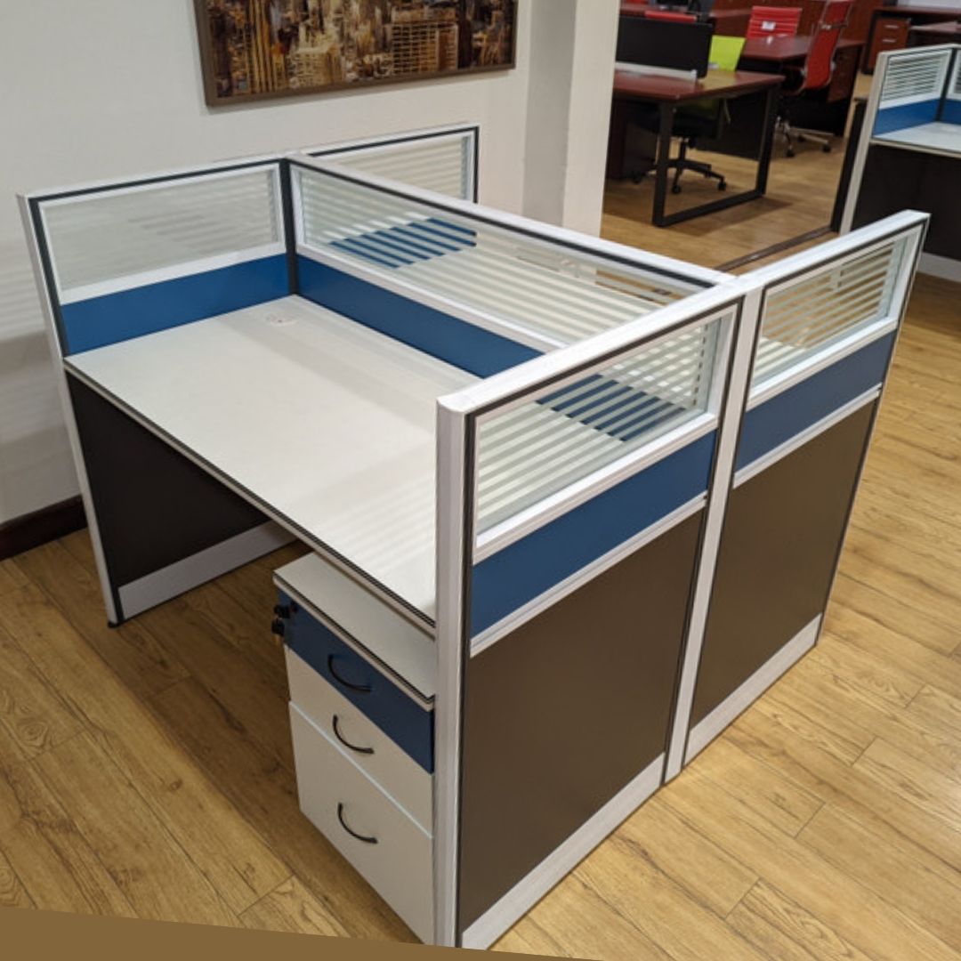 Two-way modular office workstation - Tamco